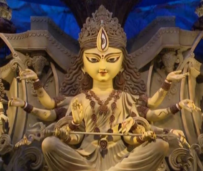 OTV in Kolkata: West Bengal’s Durga Puja pandals dazzle with Rudrakshas, Operation Sindoor and ...