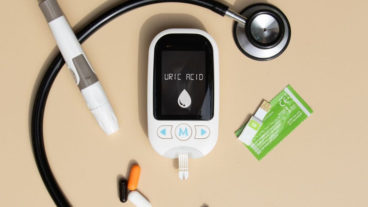 Silent signs you shouldn’t ignore: Early symptoms of high uric acid ...