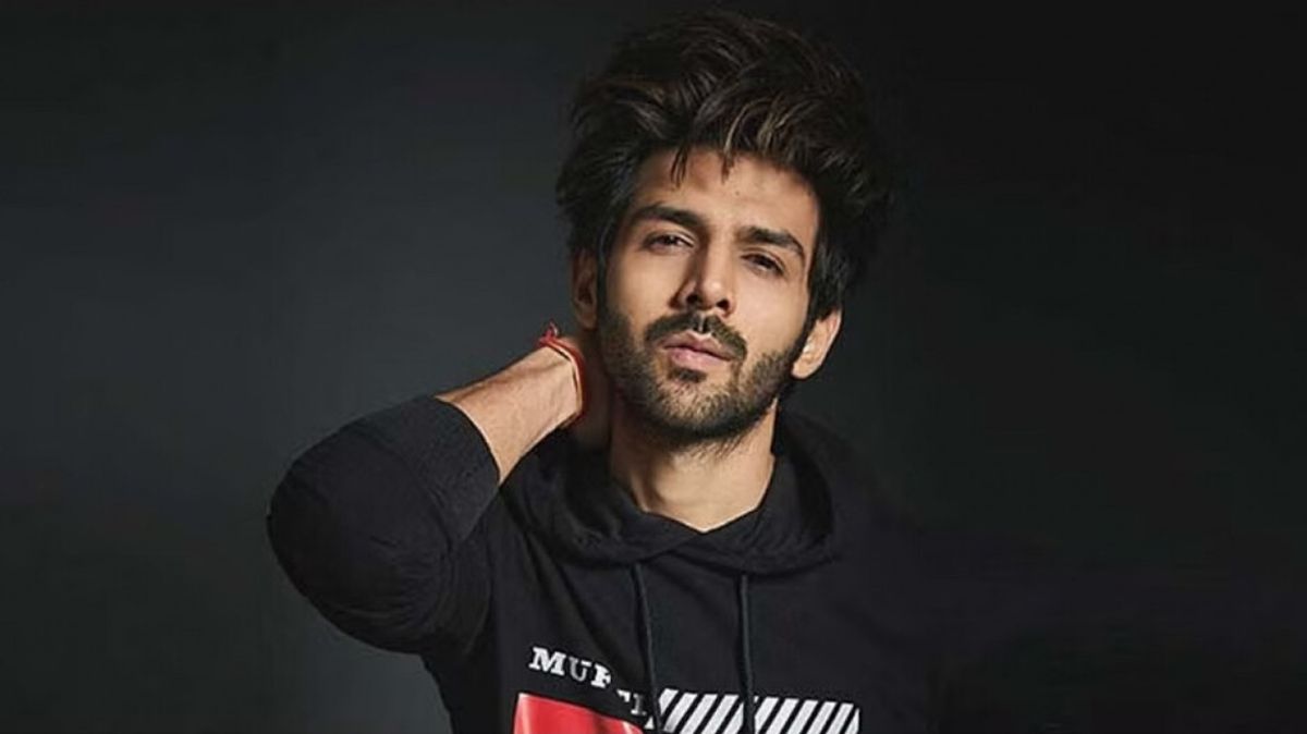 Kartik Aaryan to romance Sreeleela in untitled Anurag Basu directorial