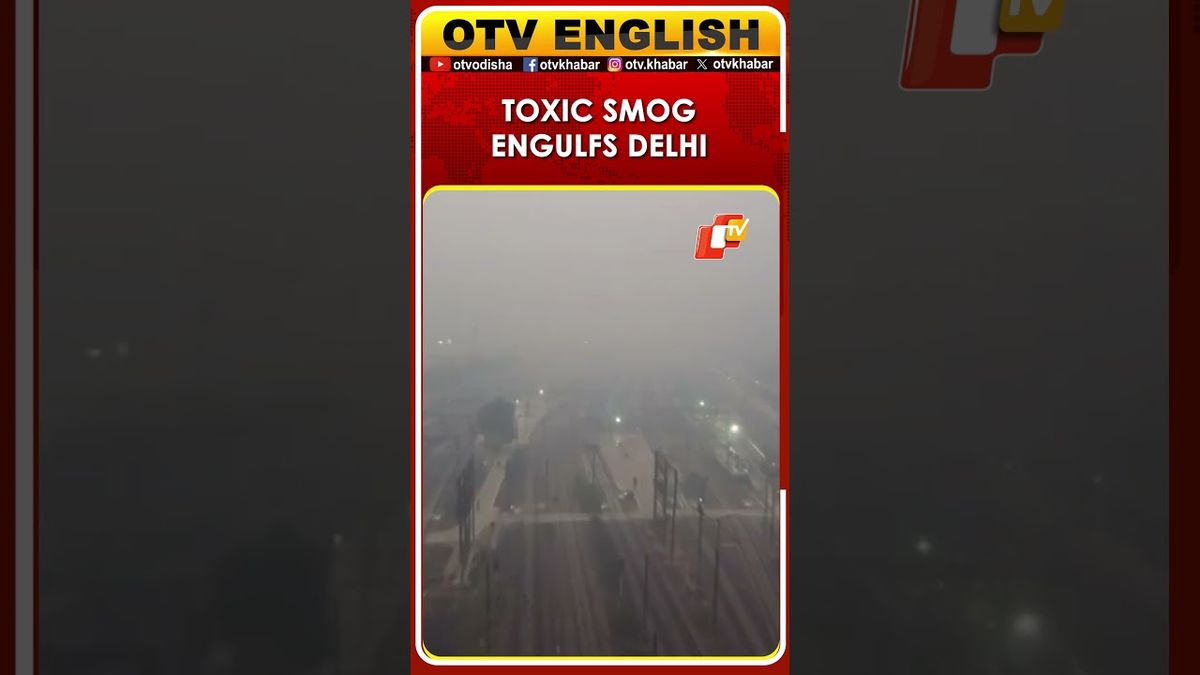 Delhi Engulfed In Toxic Smog; AQI 405 'Severe'
