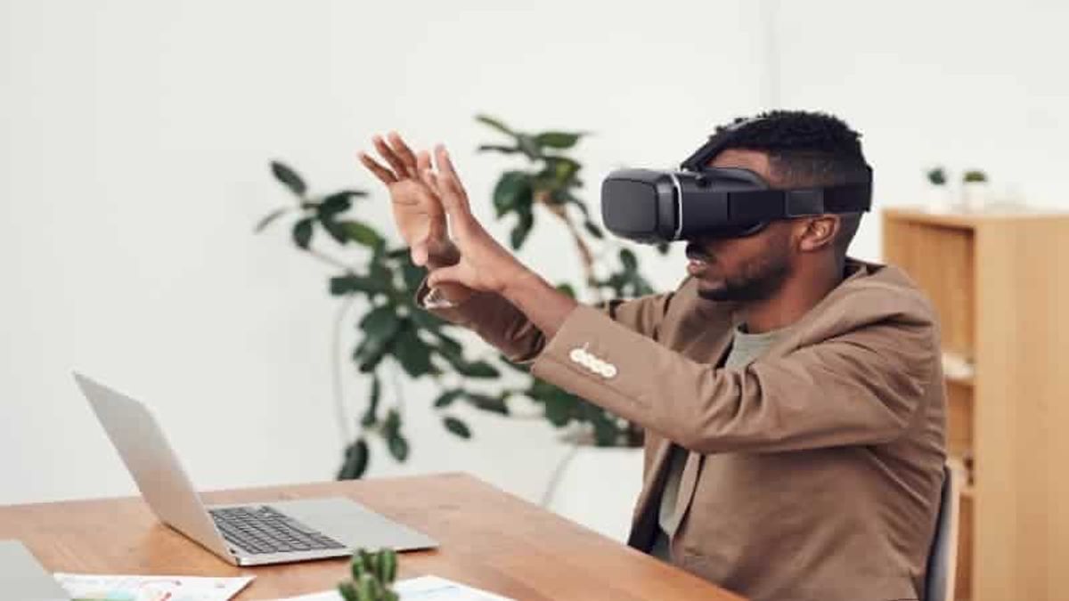 Identifying the right AR/VR use case in businesses is important, but ...