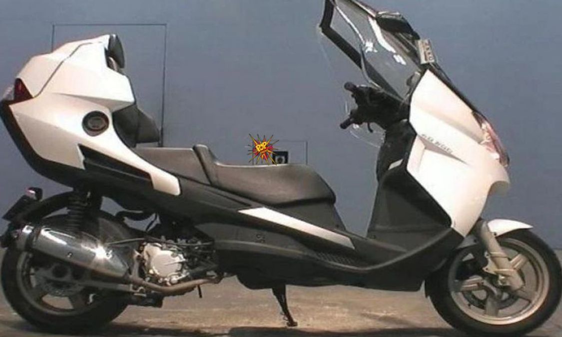 Wonder! Scooter With Roof, Possible? Yes, It Is! Here Is All You Need ...