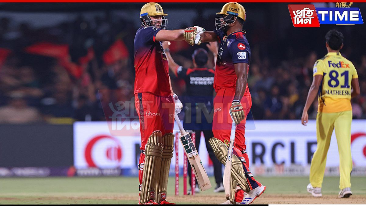 Romario Shepherd Blasts 14-Ball Fifty as RCB Smash 213/5 Against CSK