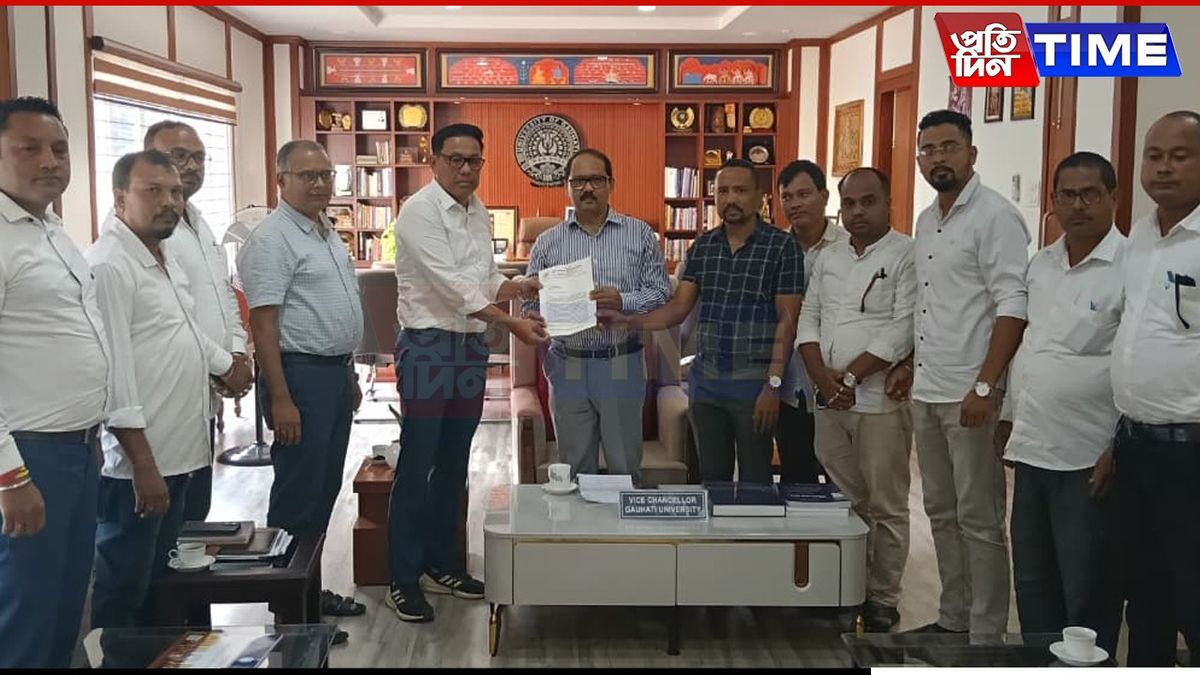 Nani Gopal Mahanta Accepts Memorandum That Demands His Resignation