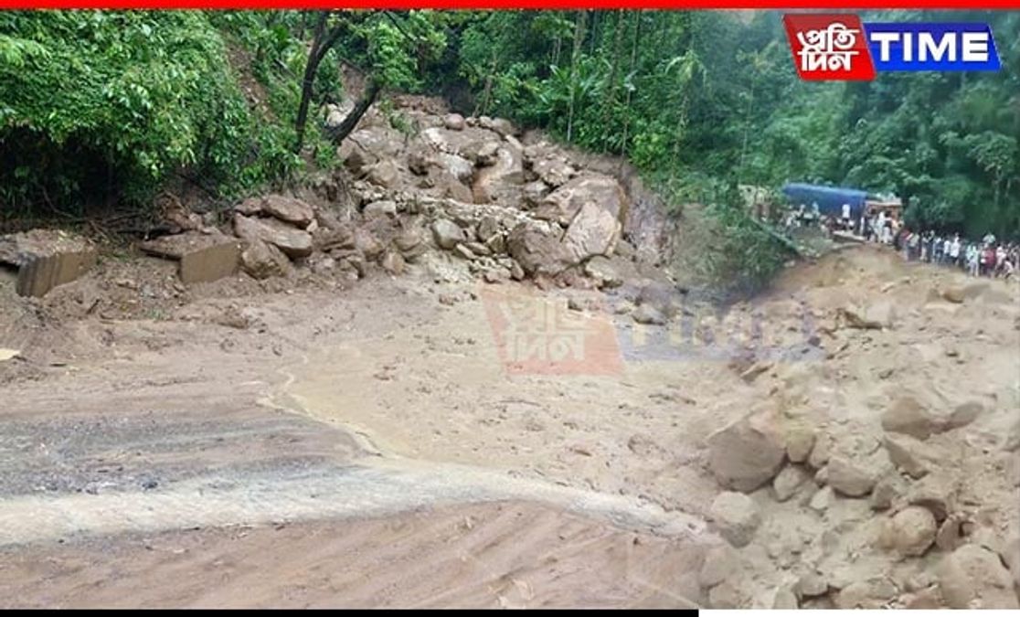 Connectivity Snapped as Landslide Hits NH-6 Again, Vehicles Stranded