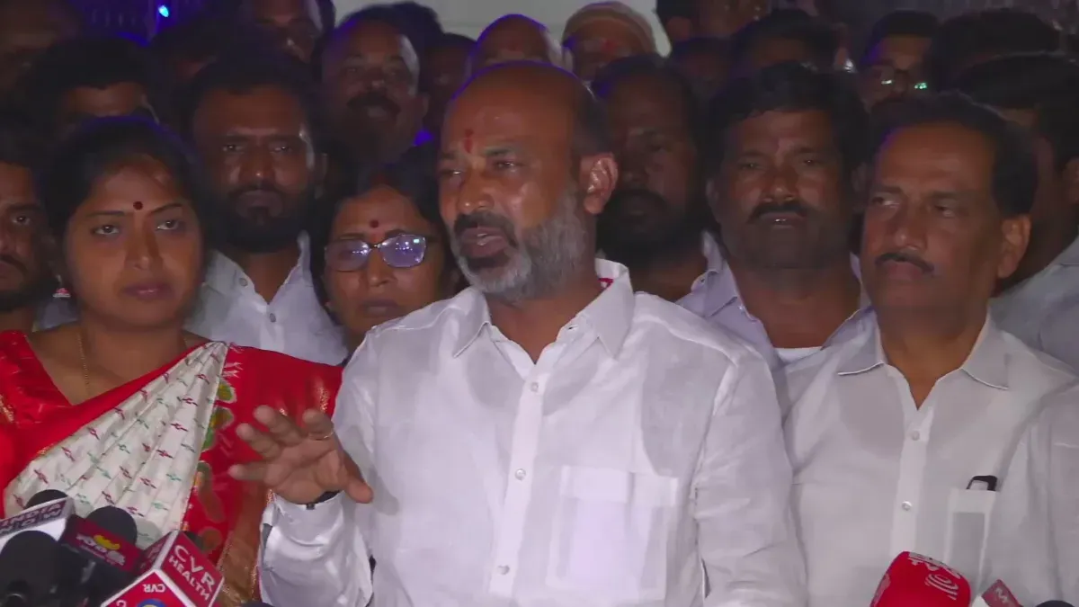 Bandi Sanjay: బీఆర్‌ఎస్‌ ఓటమి సంతోషాన్నిచ్చింది: బండి సంజయ్‌
