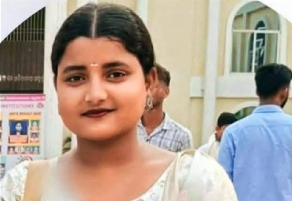 BJD plans candle rally, Lok Seva Bhawan gherao over Balasore student Soumyashree's death