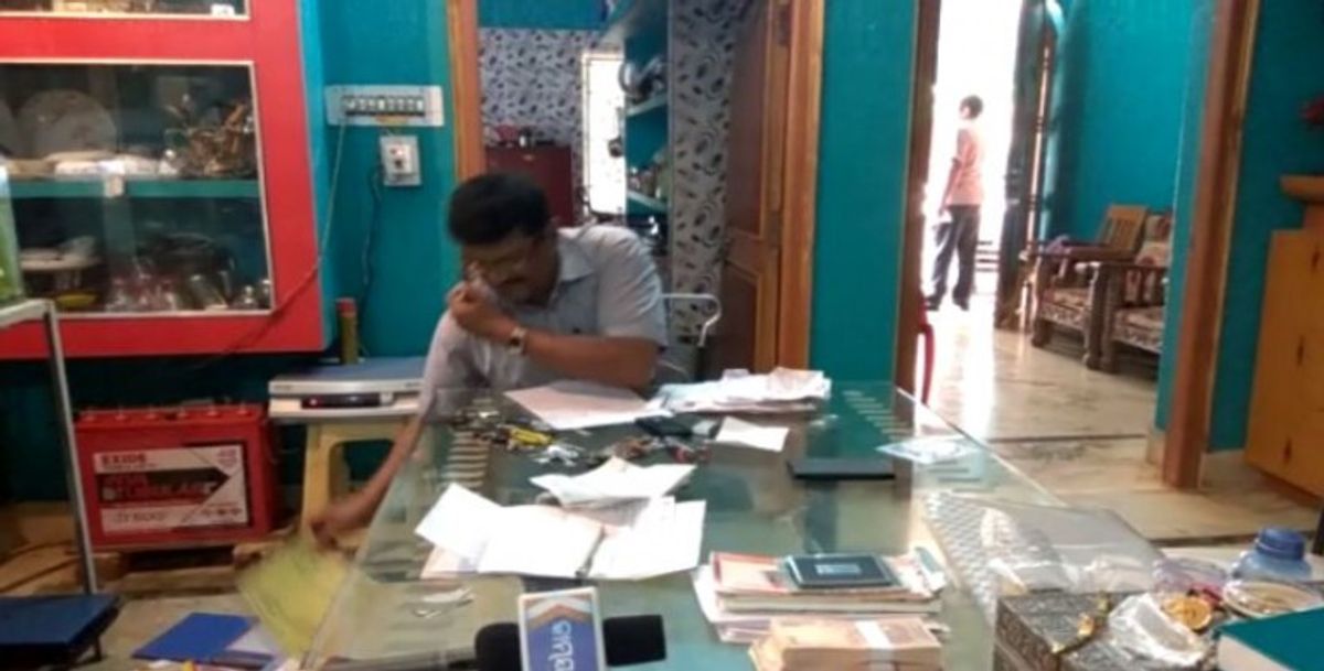 Odisha Vigilance raids RWSS Khalasi's house