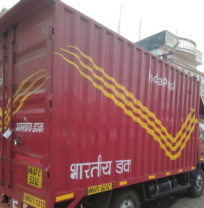 Odisha: Postal van ferrying people amid lockdown seized, driver held