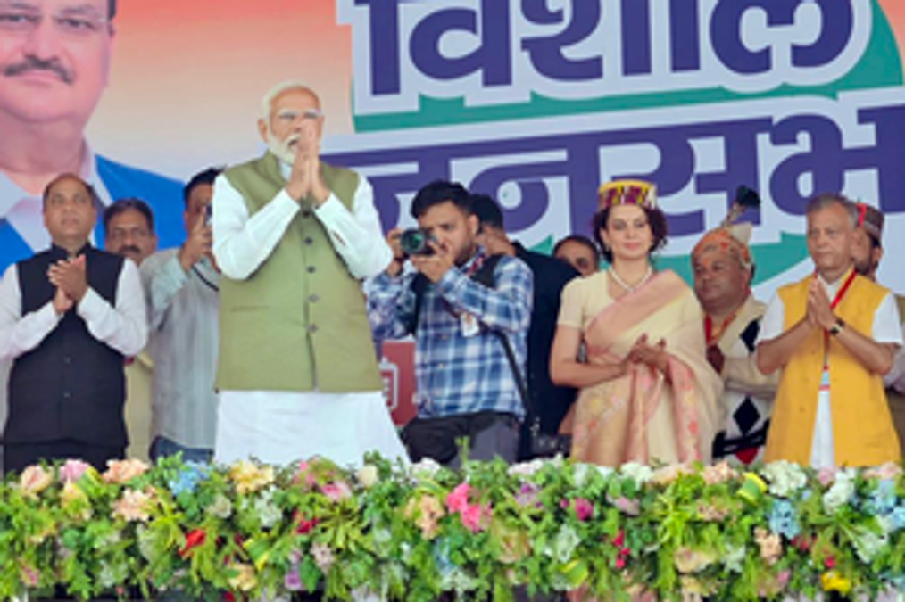 Debate rages over PM Modi's claim: Congress ‘misused’ EC after Rajiv's ...