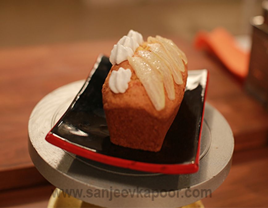 Shortened Pear Cake