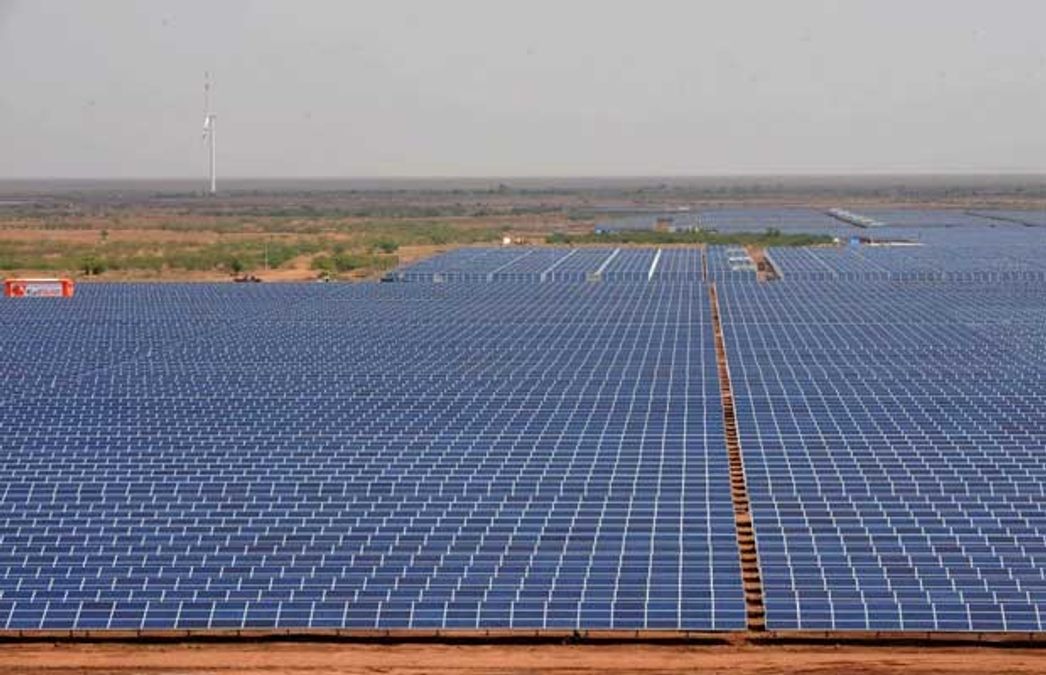 As China Starts Giant Solar Park, Four Giant Parks For the Future Beckon