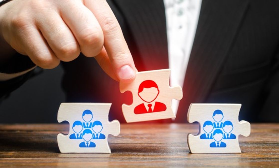 Neeraj Parakh Takes Over as CEO, Reliance Power