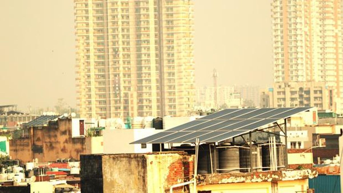 UP Plans 500 MW Of New Rooftop Solar Projects Under RESCO, Issues Tender