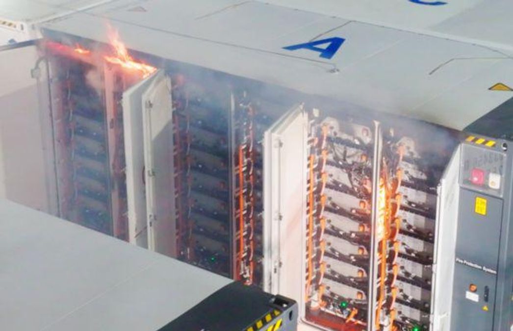 HiTHIUM Completes Open Door Fire Test Of Its Block 5MWh BESS