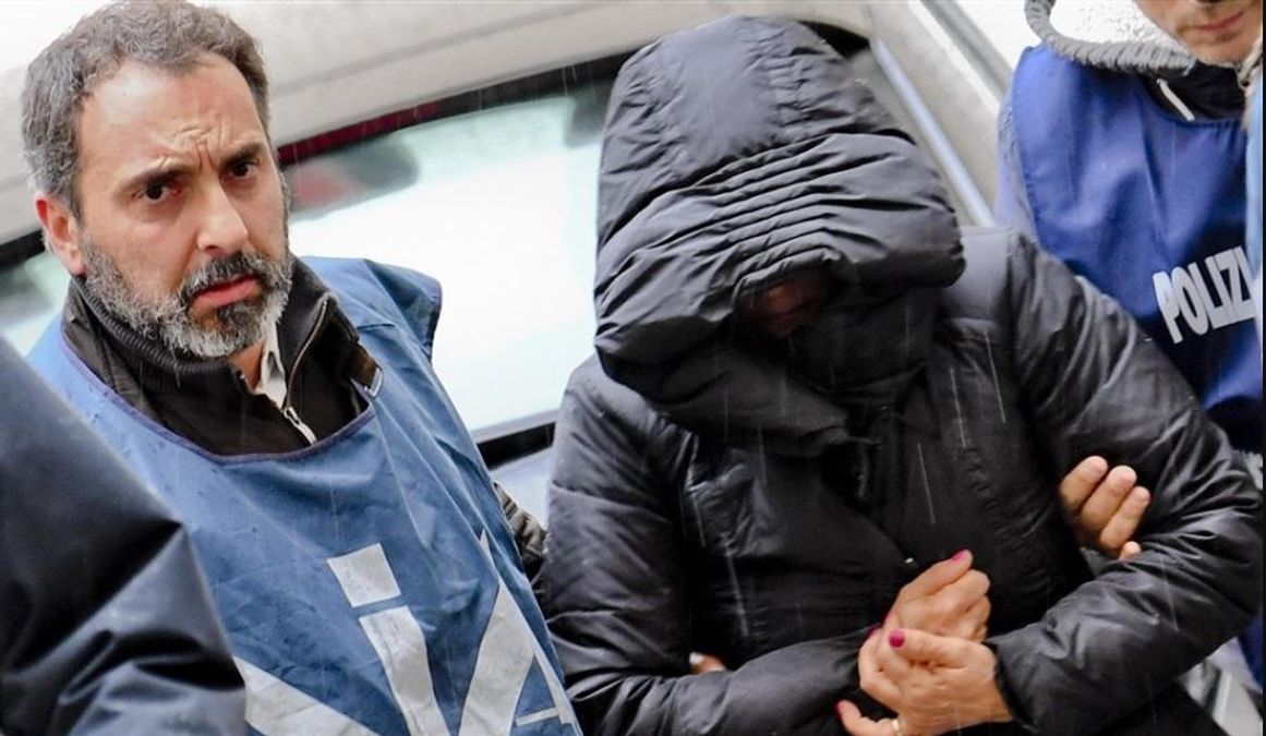 What Lives Of 2 Camorra Women Tell Us About Combating Mafia Power