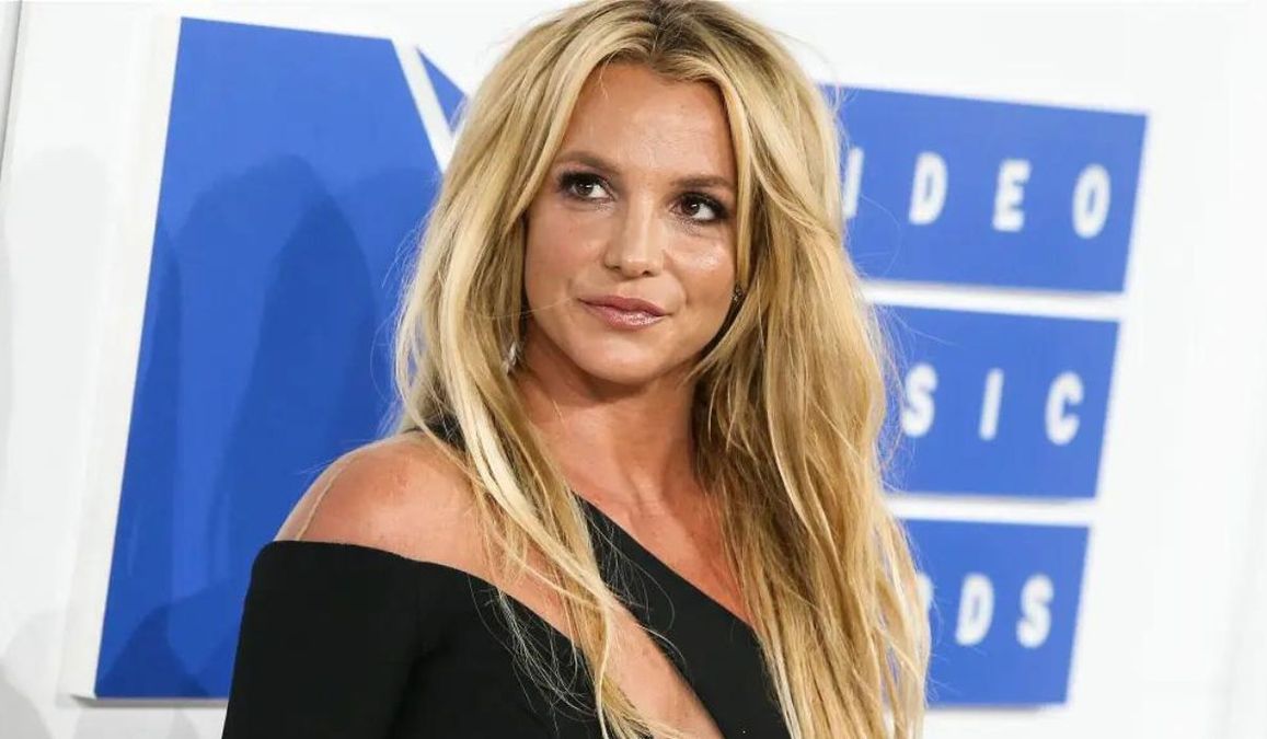 'The Women In Me' By Britney Spears: 5 Big Revelations In Memoir