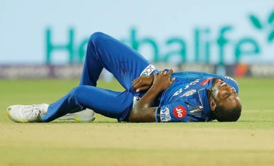 ‘Bhejte kyu ho aise kachi kaliyaan’ - Fans react to reports of ECB ...