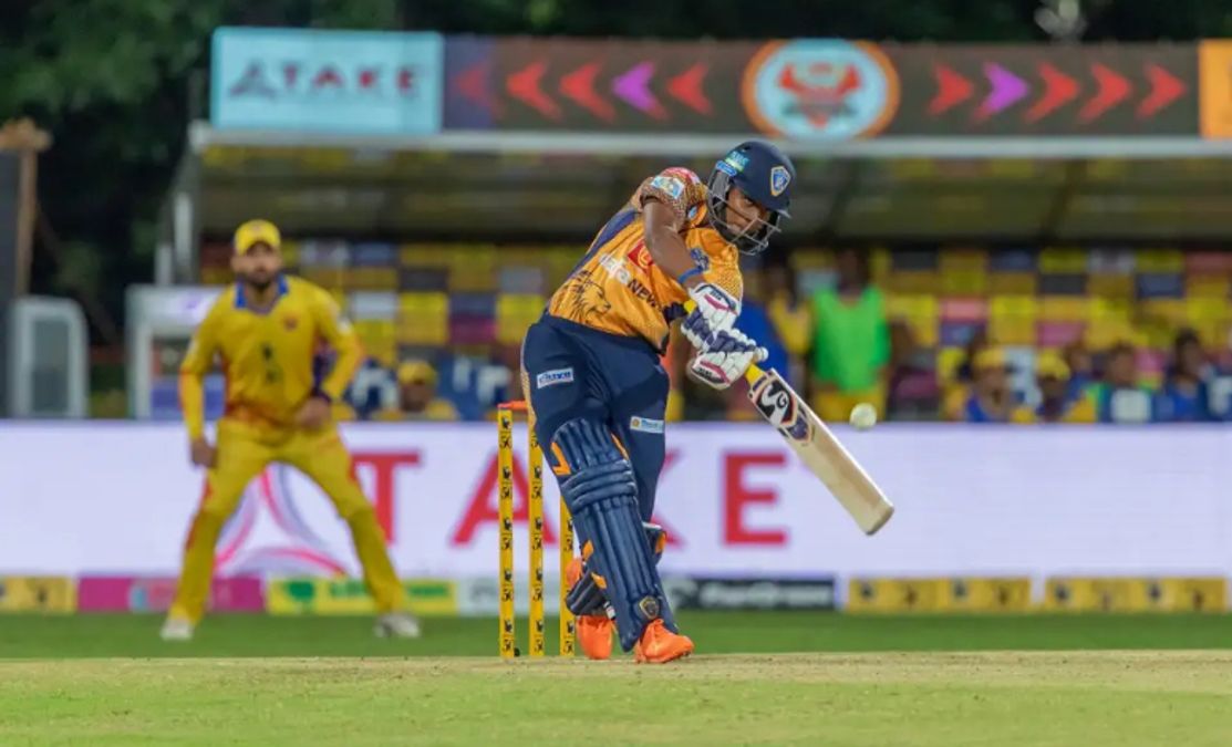 ‘Yehi scriptwriter next year IPL mein chahiye’ - Fans react as ...