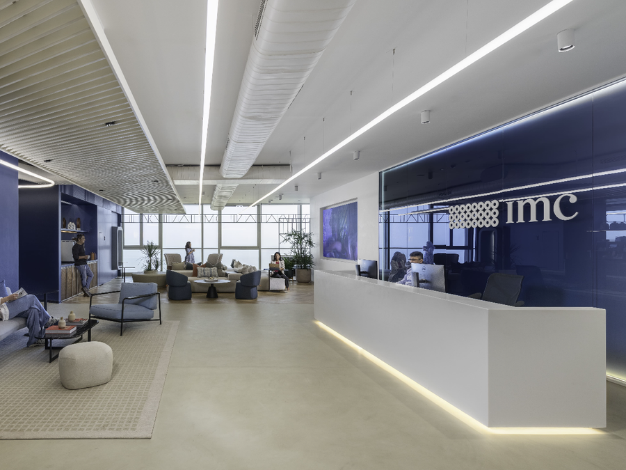 Space Matrix Designs New Office for IMC India Securities