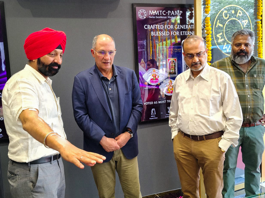 MMTC-PAMP Expands Retail with New Brand Store in Rohini