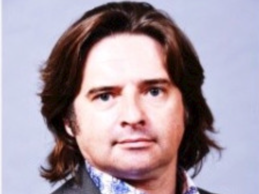 Gartner Survey: AI Disruption Spurs D&A Operating Model Evolution