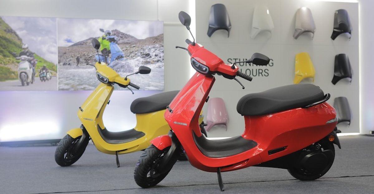 Ola Electric Expands D2C Footprint in Hubbali and Opens New Experience ...