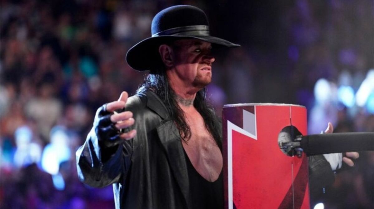 The Undertaker announces his retirement from WWE with his documentary ...