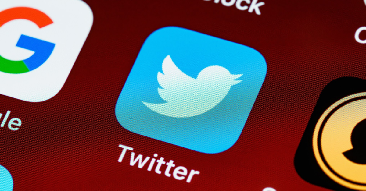 Infographic: Tips to avoid losing Twitter followers