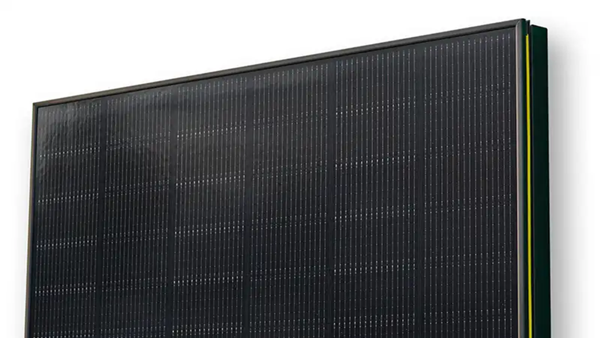 New 445 W roof-integrated PV panel unveiled by Viridian Solar