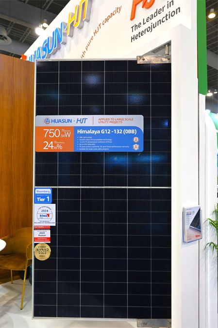 Huasun showcases its innovative solar modules at Intersolar Mexico