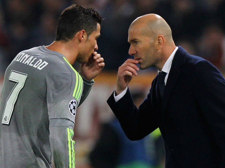 Zinedine Zidane picks top five players in history of football