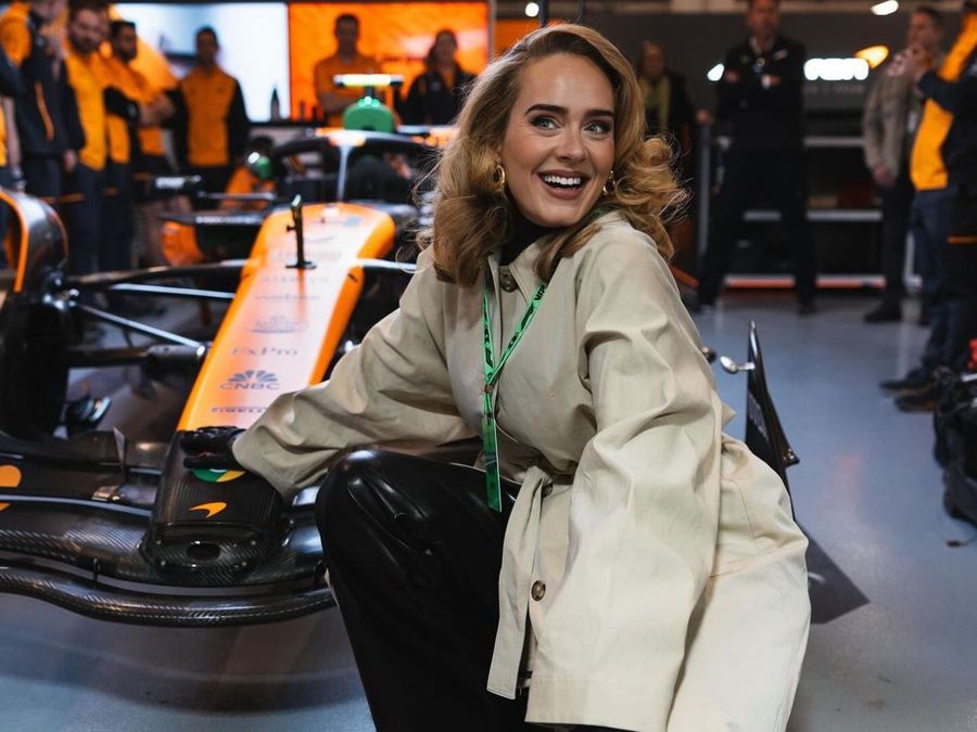 WATCH: Adele singing the National Anthem of Formula 1 fans in Las Vegas ...