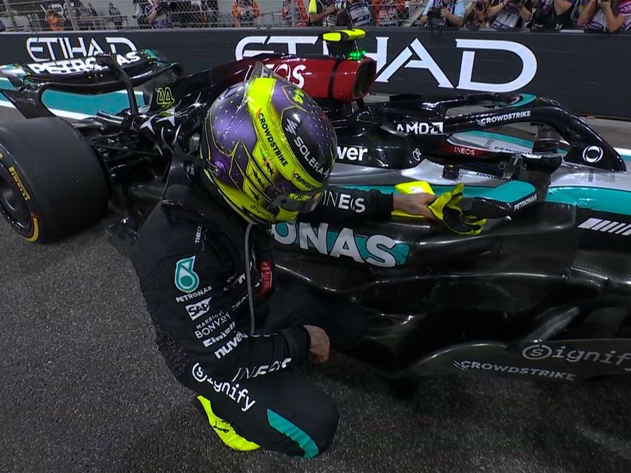 Lewis Hamilton crying emotionally for one last time with Mercedes in ...