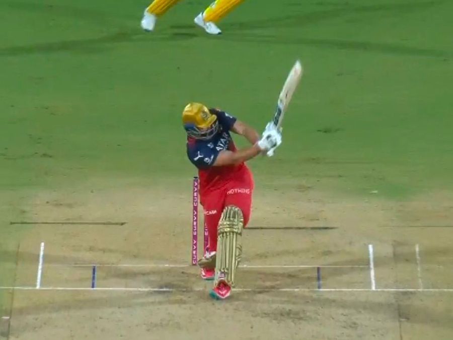 6,6,6 IN Pics: Tim David goes berserk in crazy finish to the innings vs CSK
