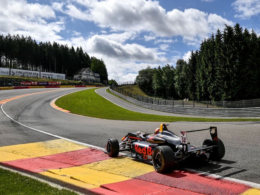 Top 10 Large F1 Track Worldwide - Sportsinfo