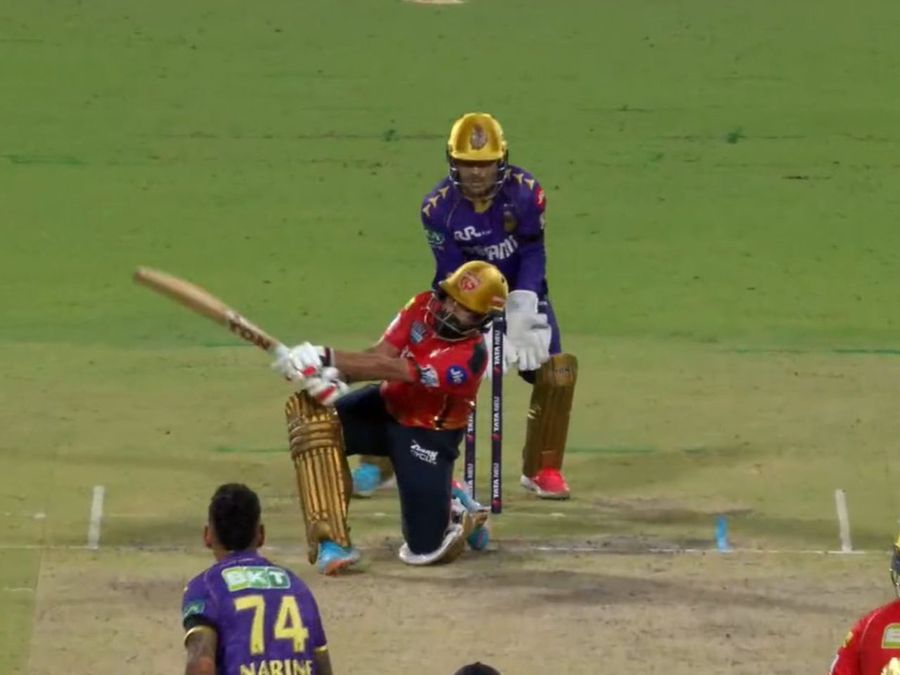 WATCH: Prabhsimran Singh pulls off perfect switch for six to stun Sunil ...