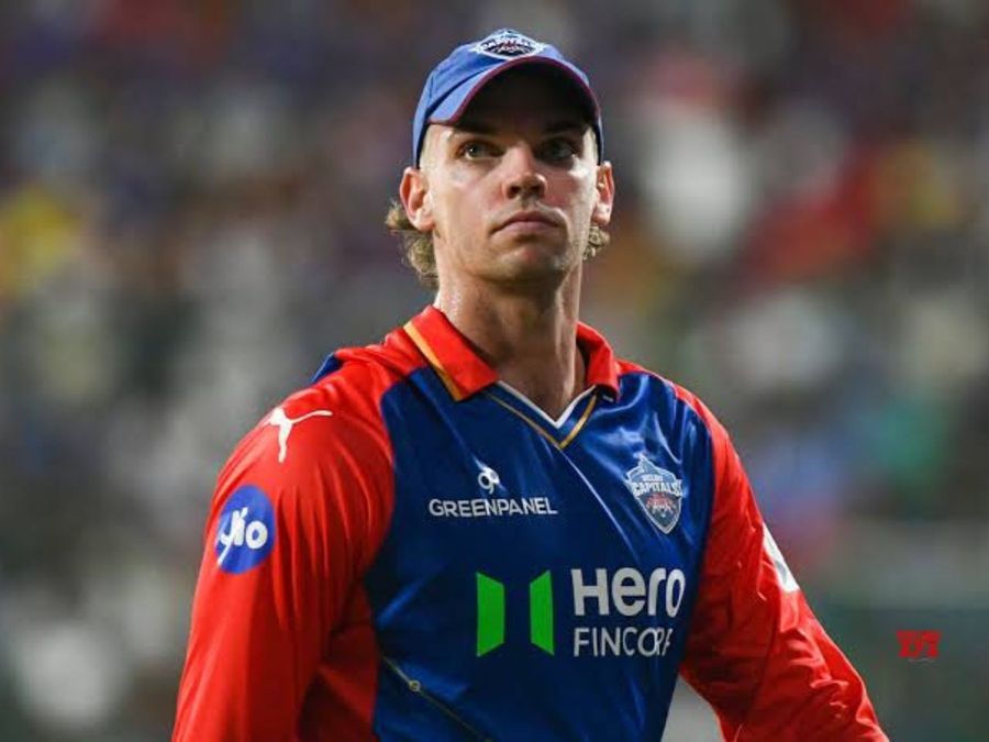 Why is Tristan Stubbs keeping wickets for DC vs PBKS?