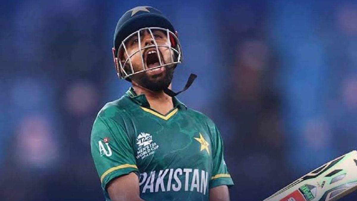 Fan takes aim at Babar Azam for allegedly stealing spotlight from ...