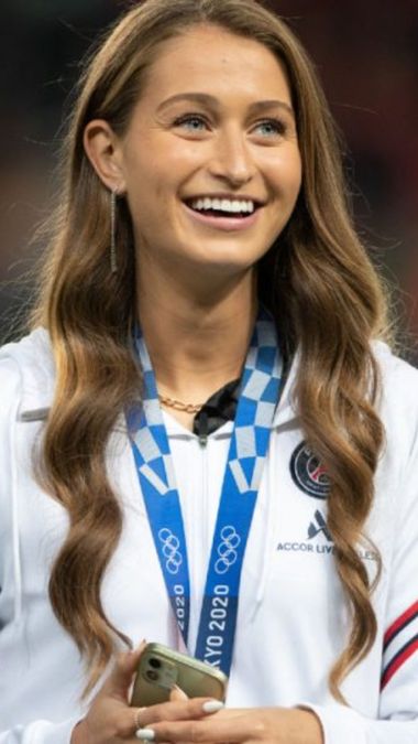 5 Most beautiful female footballers in the world