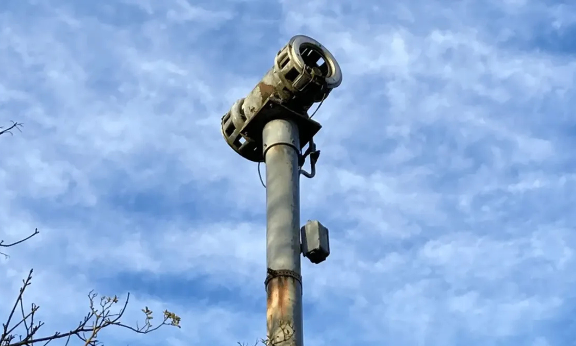 How air raid sirens trigger fear and anxiety in human psyche