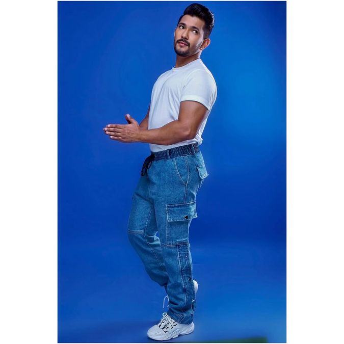 Aditya Narayan: Career, Education, and Net Worth of the Versatile ...