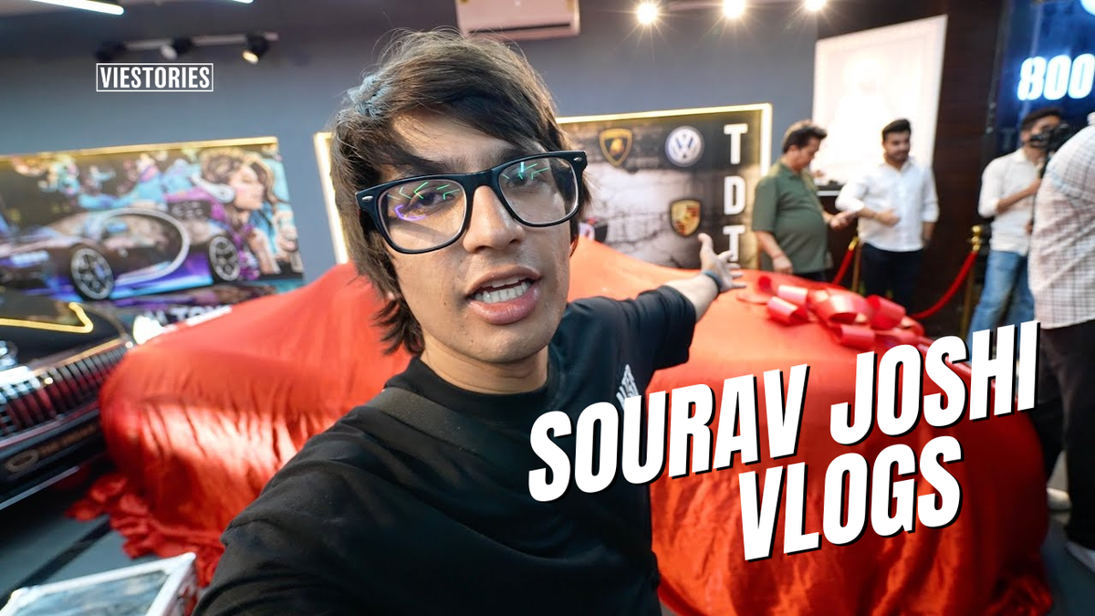 Saurav Joshi (YouTuber) Vlog, Age, Girlfriend, Family, Net Worth, Biography