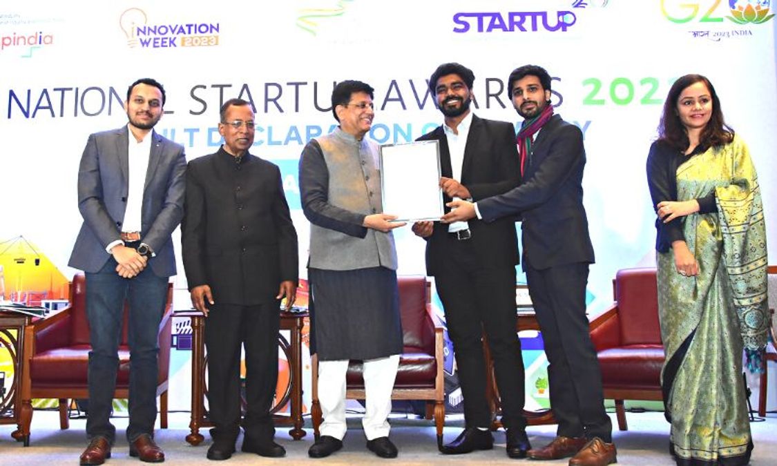 Revamp Moto wins big at National Startup Awards 2022