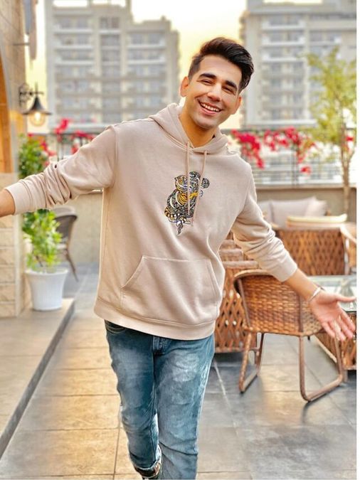 Know About Professional YouTuber And Actor Rishi Dev