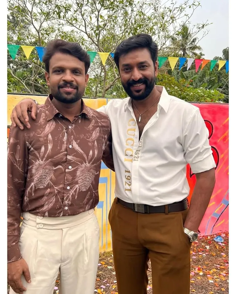 ഉത്സവമേളം തീർക്കാൻ ബിഗ് ബോസ് താരങ്ങളും സ്റ്റാർ സിംഗർ പുലികളും ...