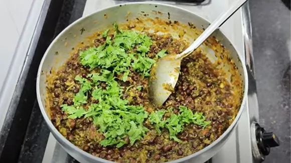 Tuver na Totha: How To Make Tuvar Totha Veg Recipe At Home With Step By ...