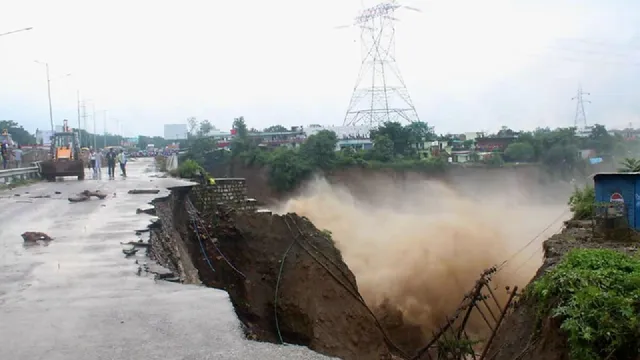 uttarakhand temple collapse